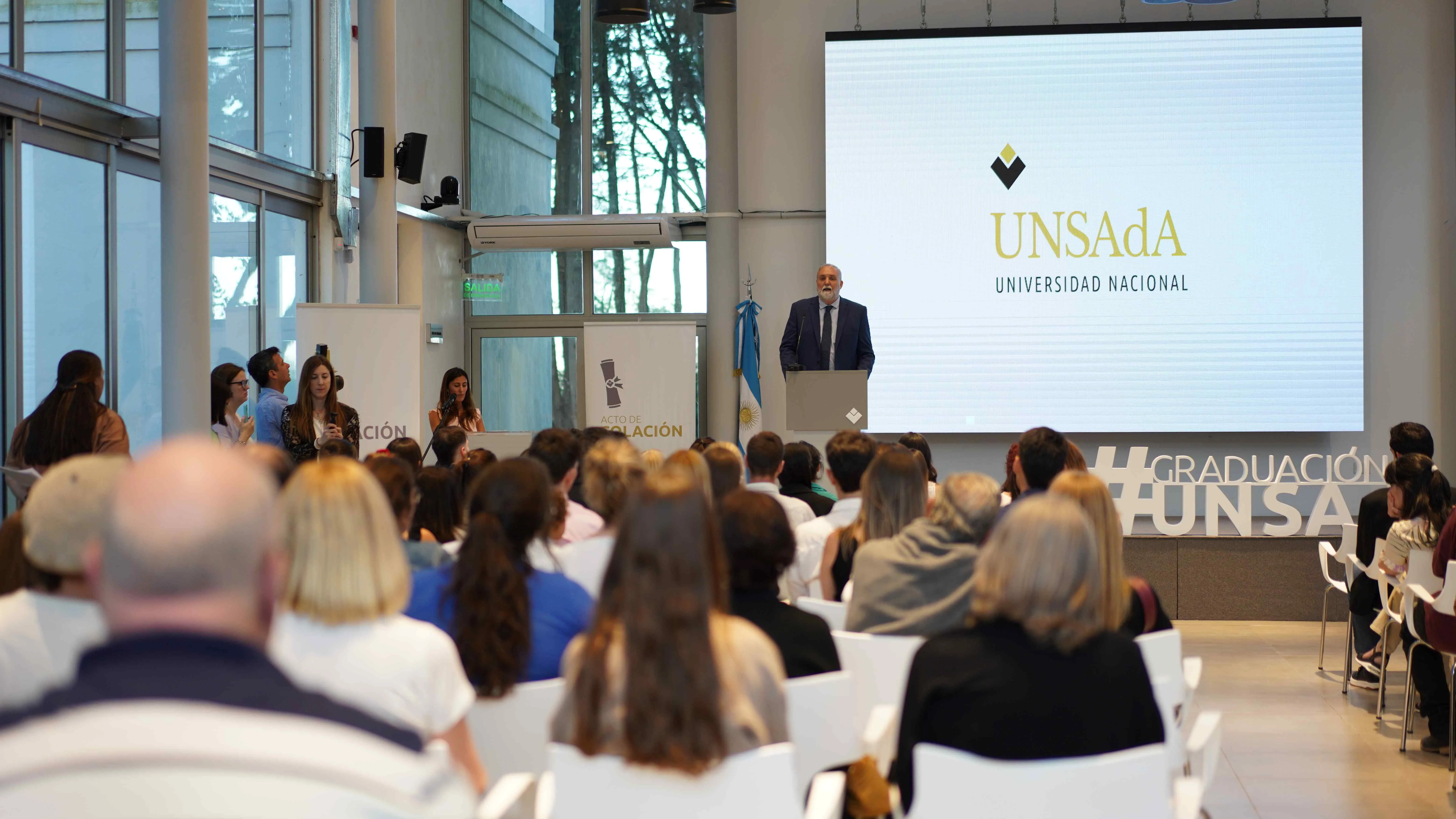 50 nuevos/as profesionales de la UNSAdA recibieron sus diplomas
