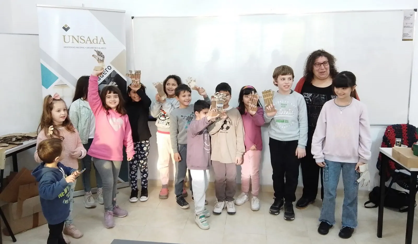 Chicas, chicos y familias disfrutaron de las actividades de vacaciones ...